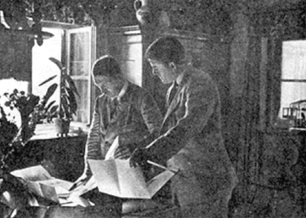 Hitler’s Mountain Home | katana17